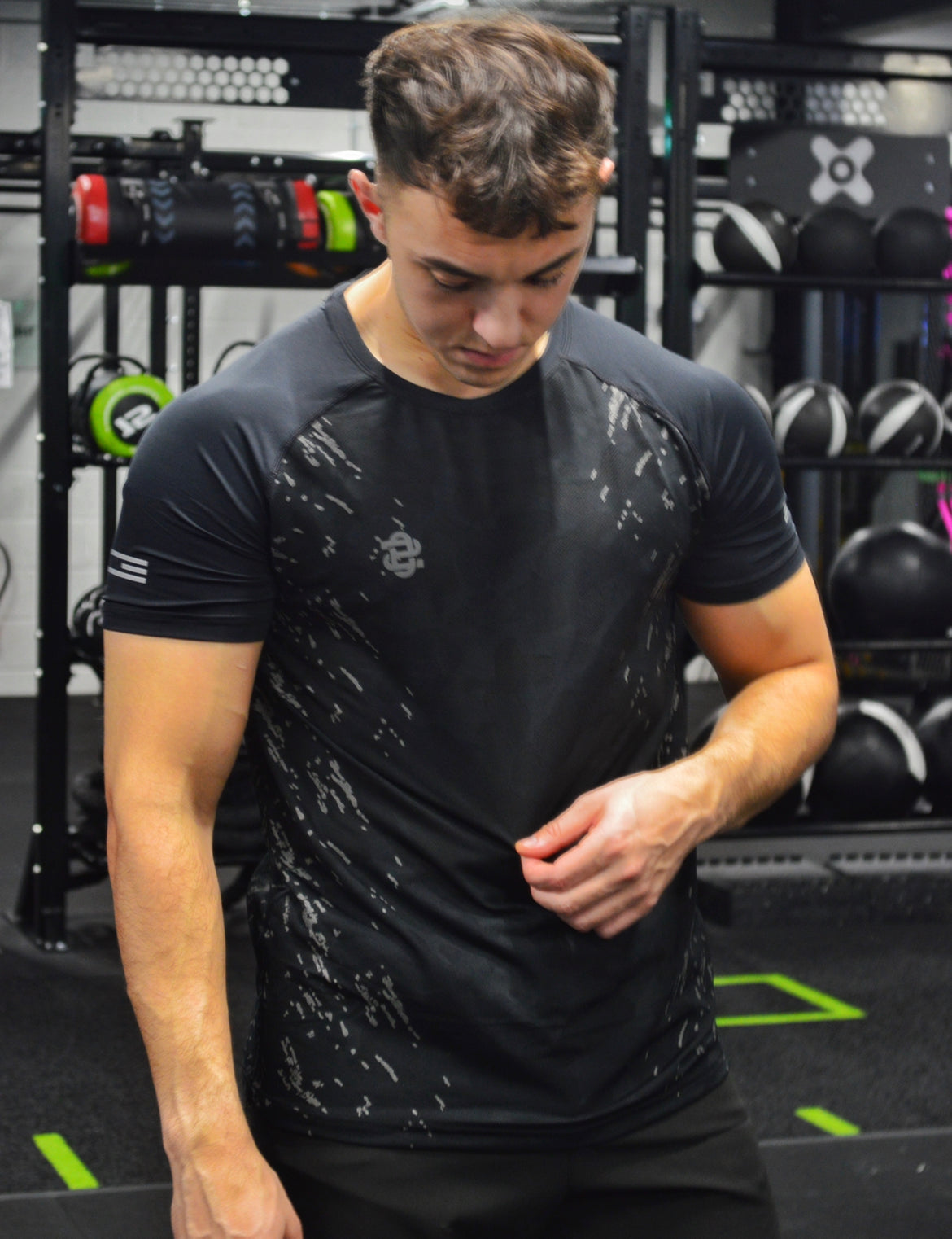 Define Tee – SINĆE ONE